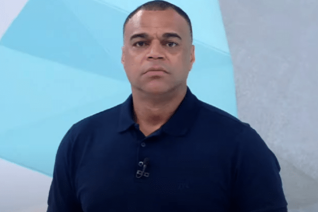 Denílson surpreende e monta seleção final do Brasileirão 2023