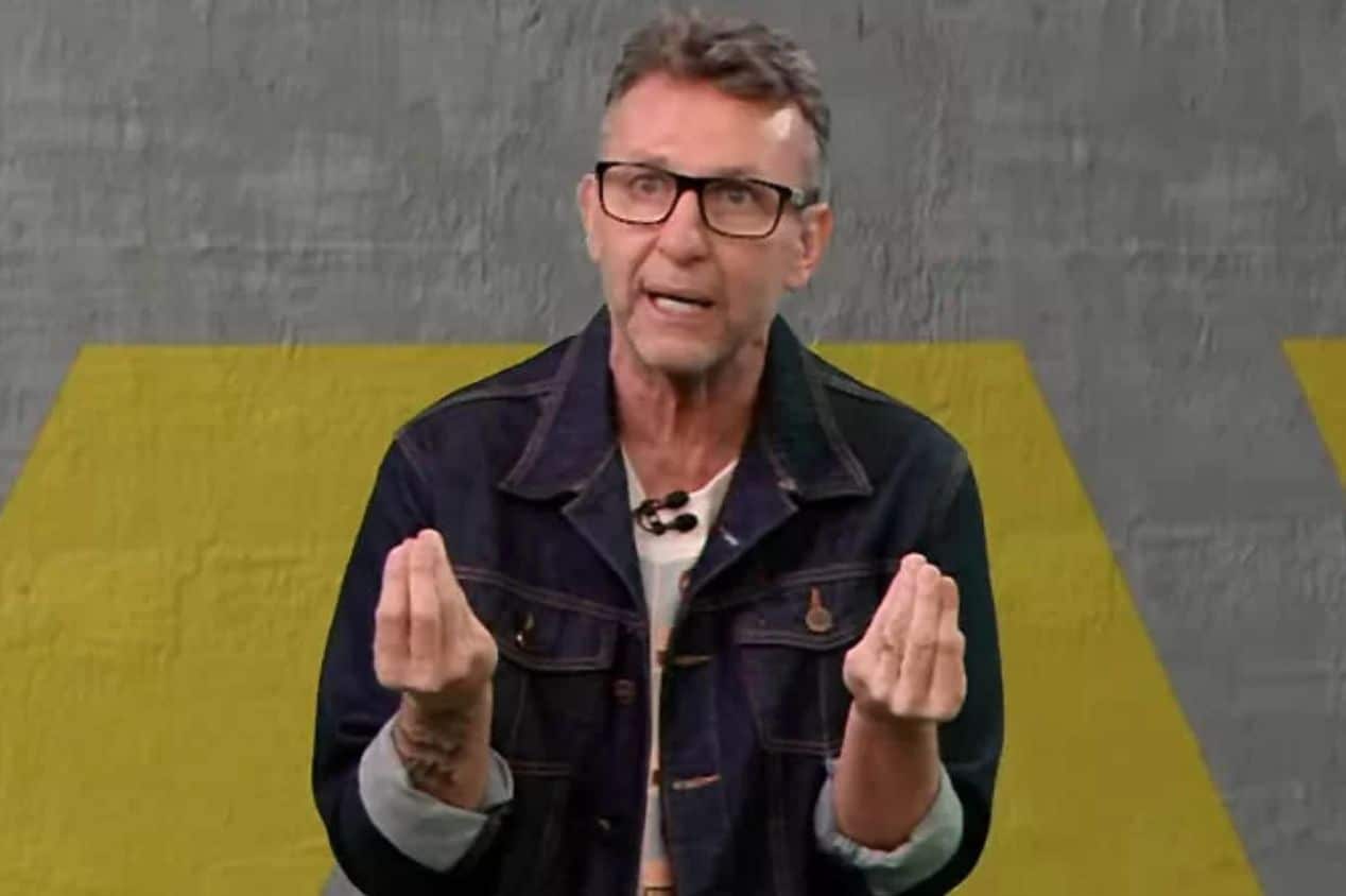 Neto lamenta previsão das cartas sobre o futebol brasileiro