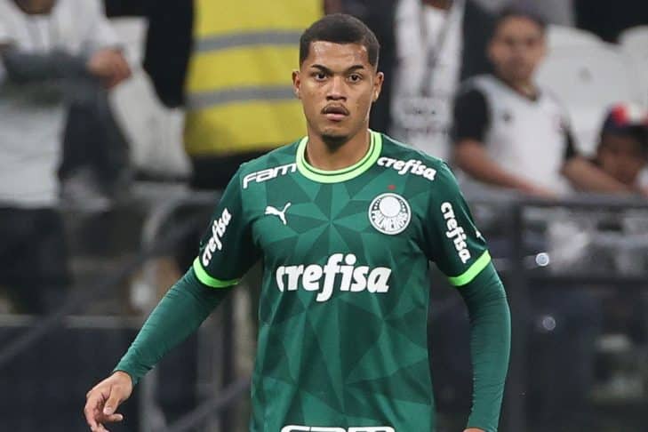 Palmeiras encaminha saída de zagueiro da base para Juventus Palmeiras encaminha saída de zagueiro da base para Juventus