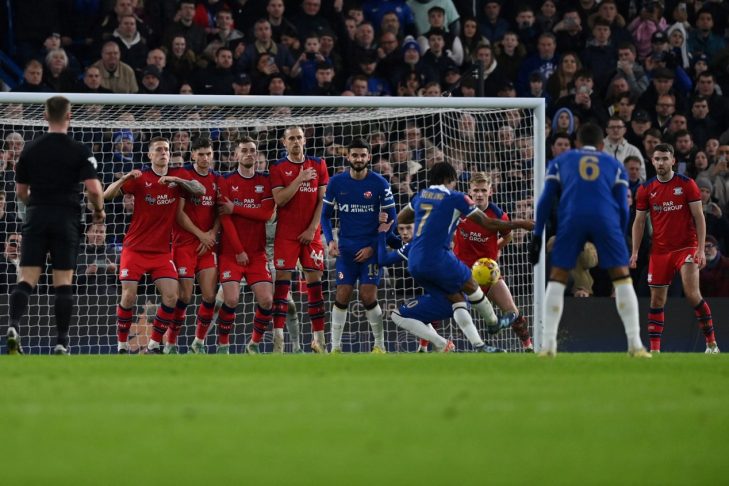 Chelsea goleia Preston pela Copa da Inglaterra