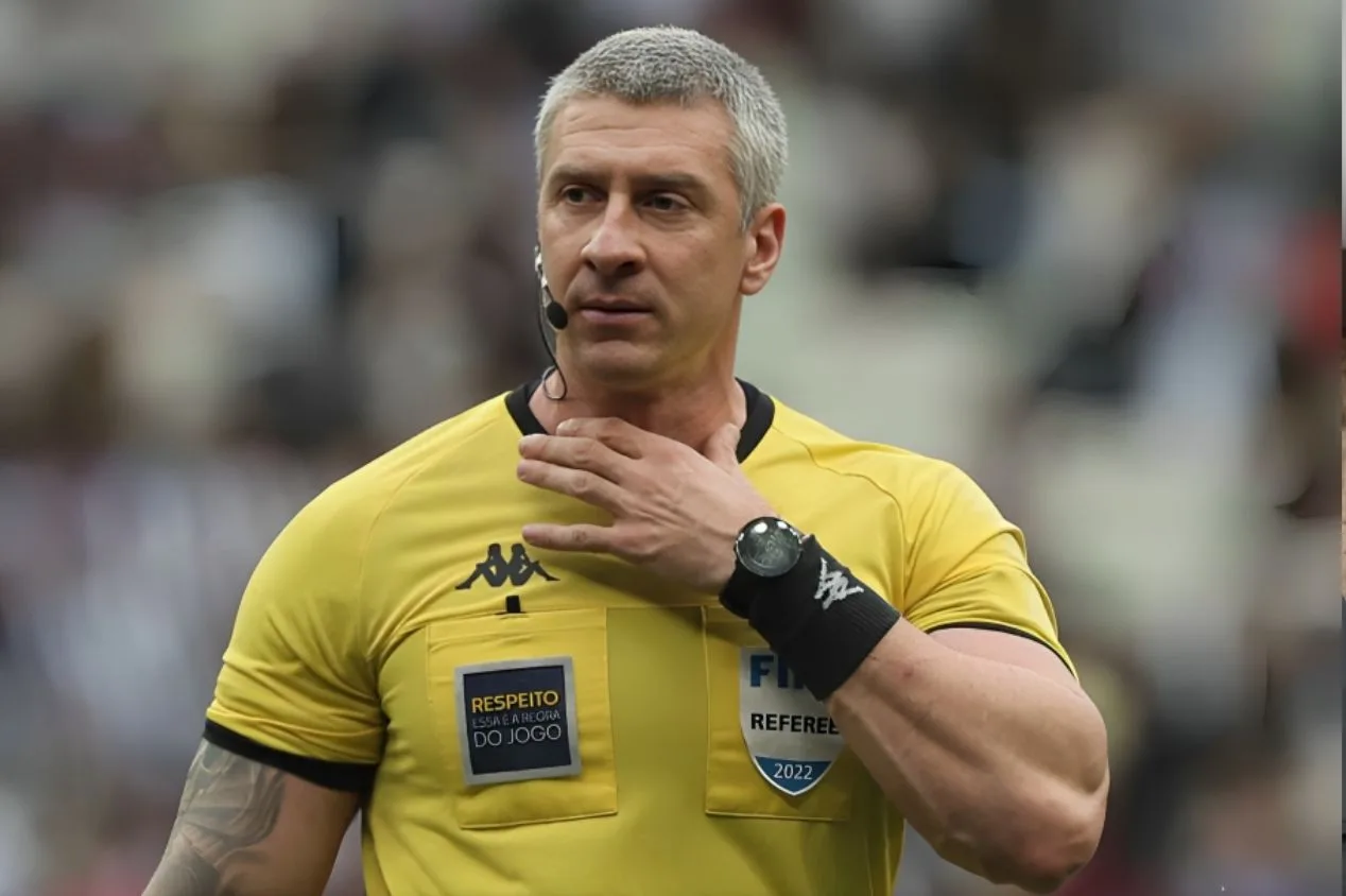 Daronco elege clássico do Brasil mais difícil de apitar: "O pior"