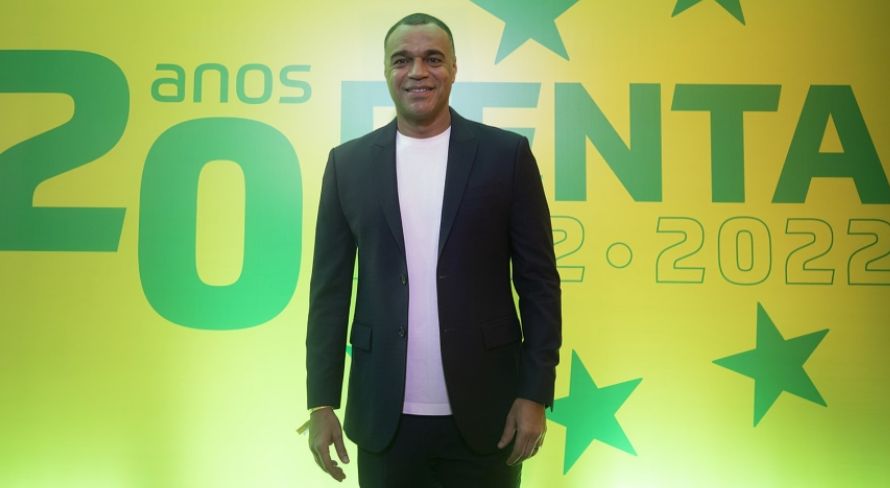 Denílson exalta impacto de jogador na seleção brasileira