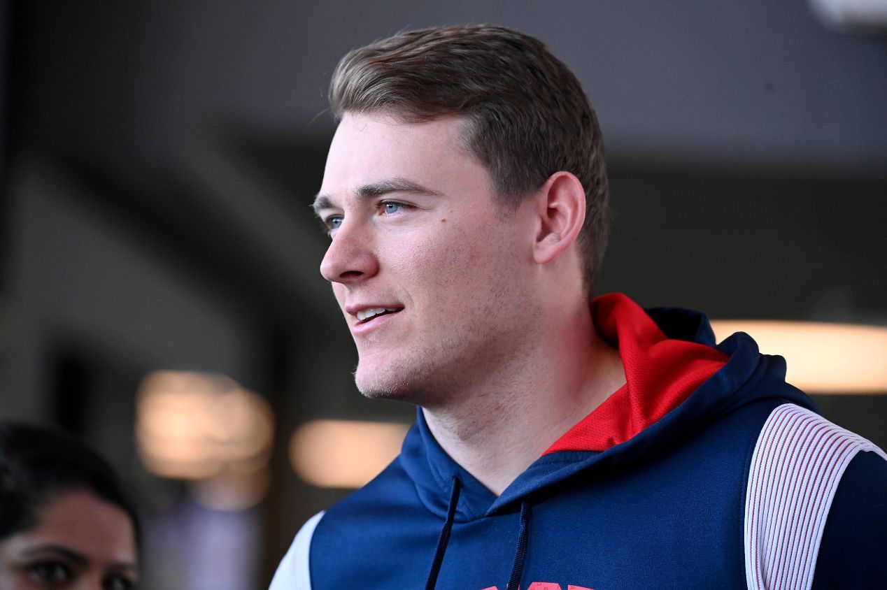Mac Jones deve ser trocado pelos Patriots para os Jaguars Mac Jones deve ser trocado pelos Patriots para os Jaguars