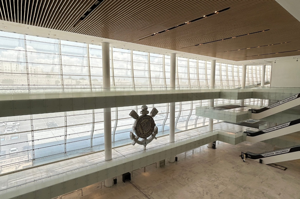 Marco Bello faz alerta ao Corinthians sobre dívidas: "O clube fecha"