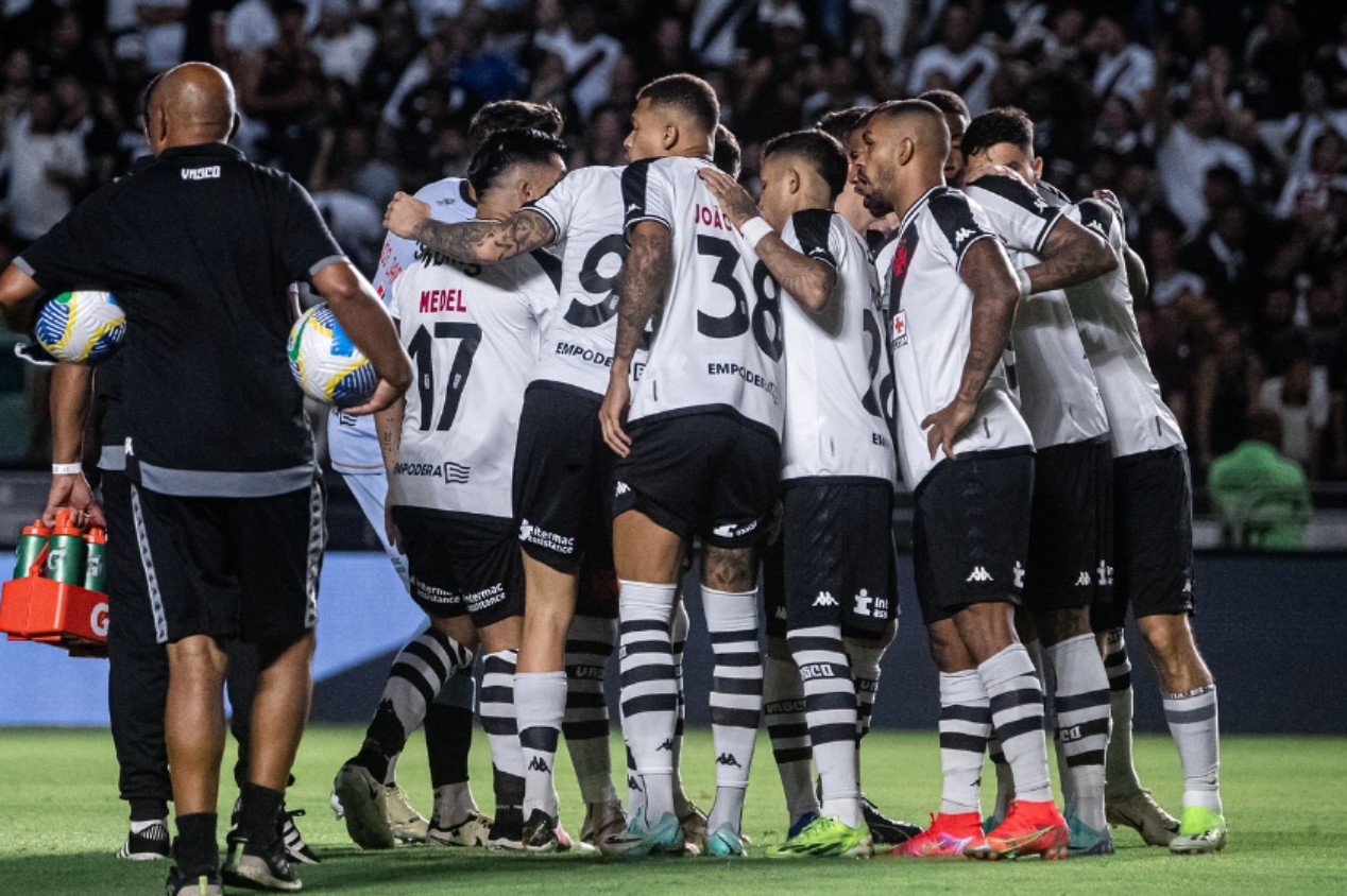 Veja a provável escalação do Vasco para a 'decisão' no Carioca