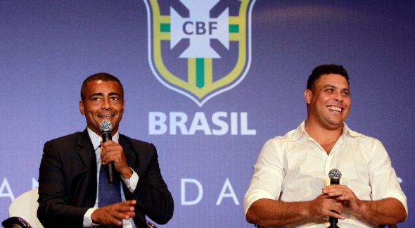 Craque Neto, Casagrande e Galvão Bueno escolhem o melhor entre Ronaldo e Romário
