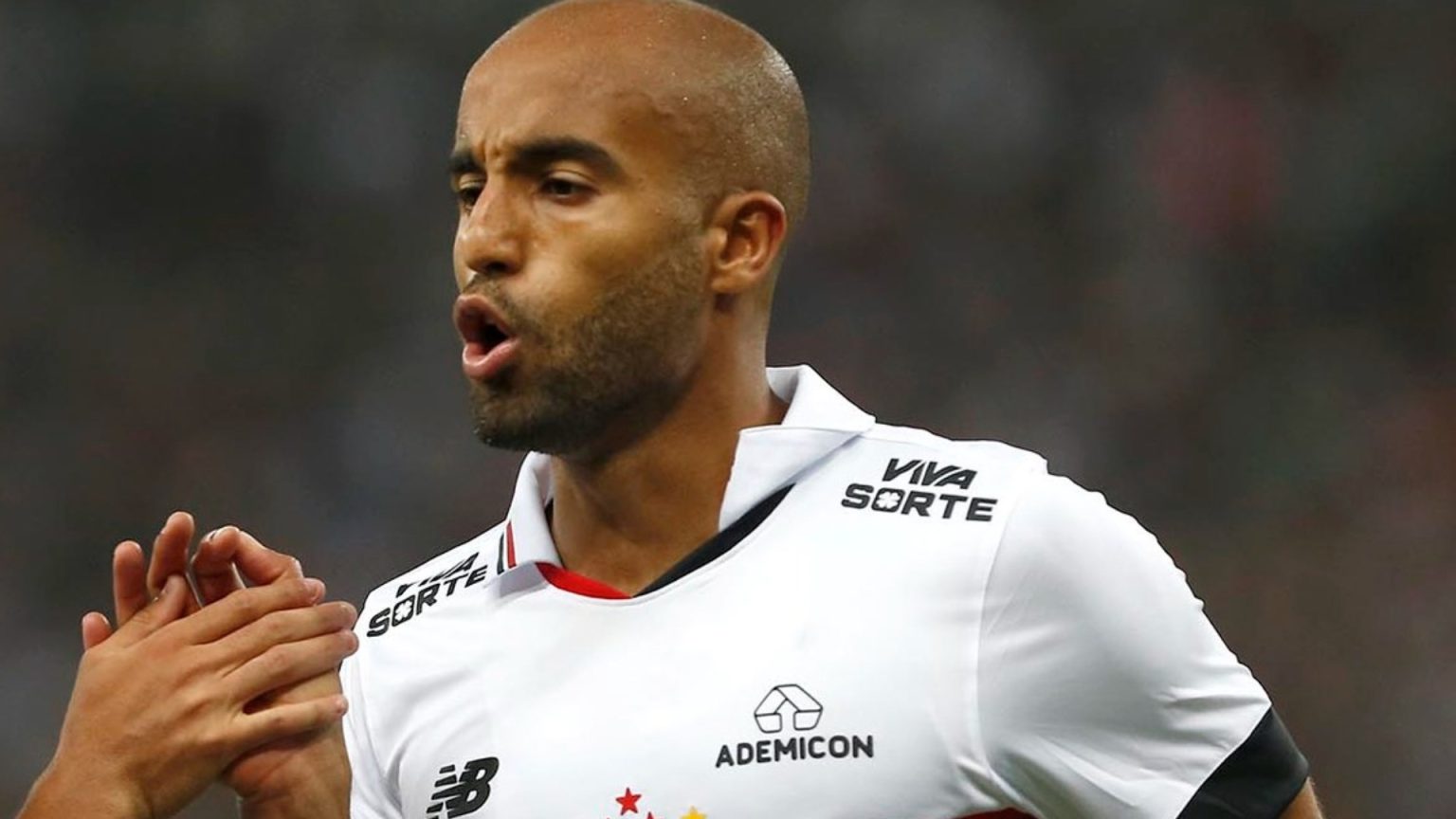 Lucas Moura, do SPFC, exalta atacante brasileiro hoje: "Gênio"