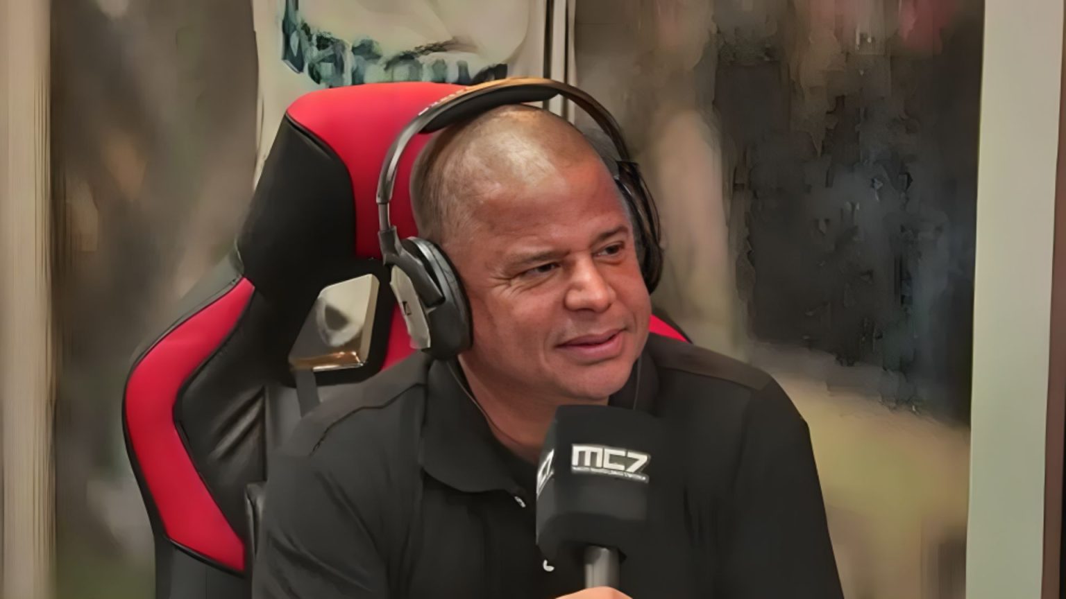 Marcelinho Carioca aponta quem pode "salvar" a seleção brasileira