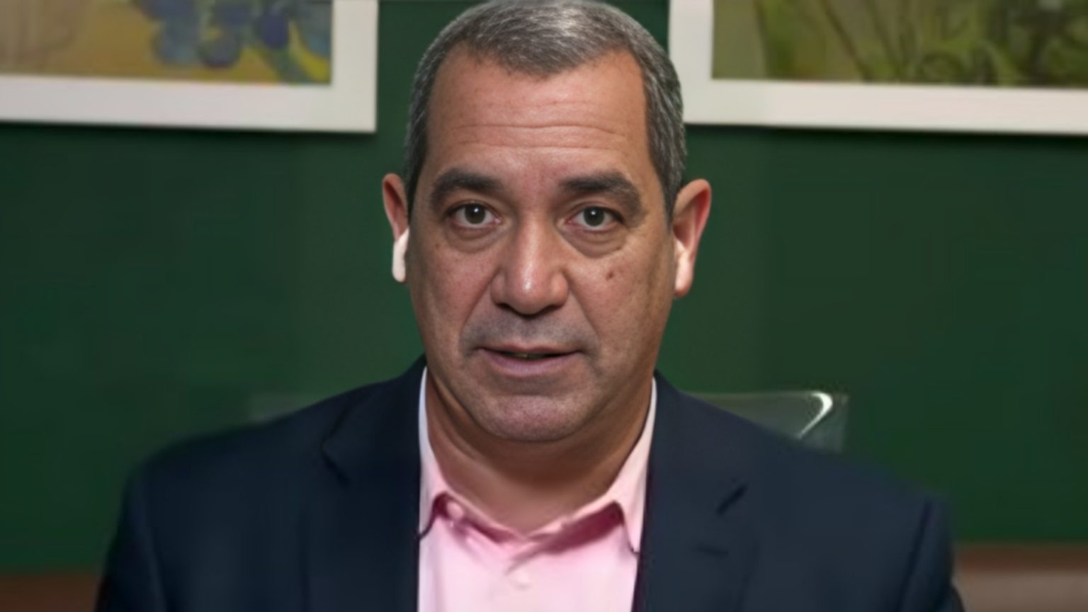 Zinho se impressiona com folha salarial de time do Brasil hoje