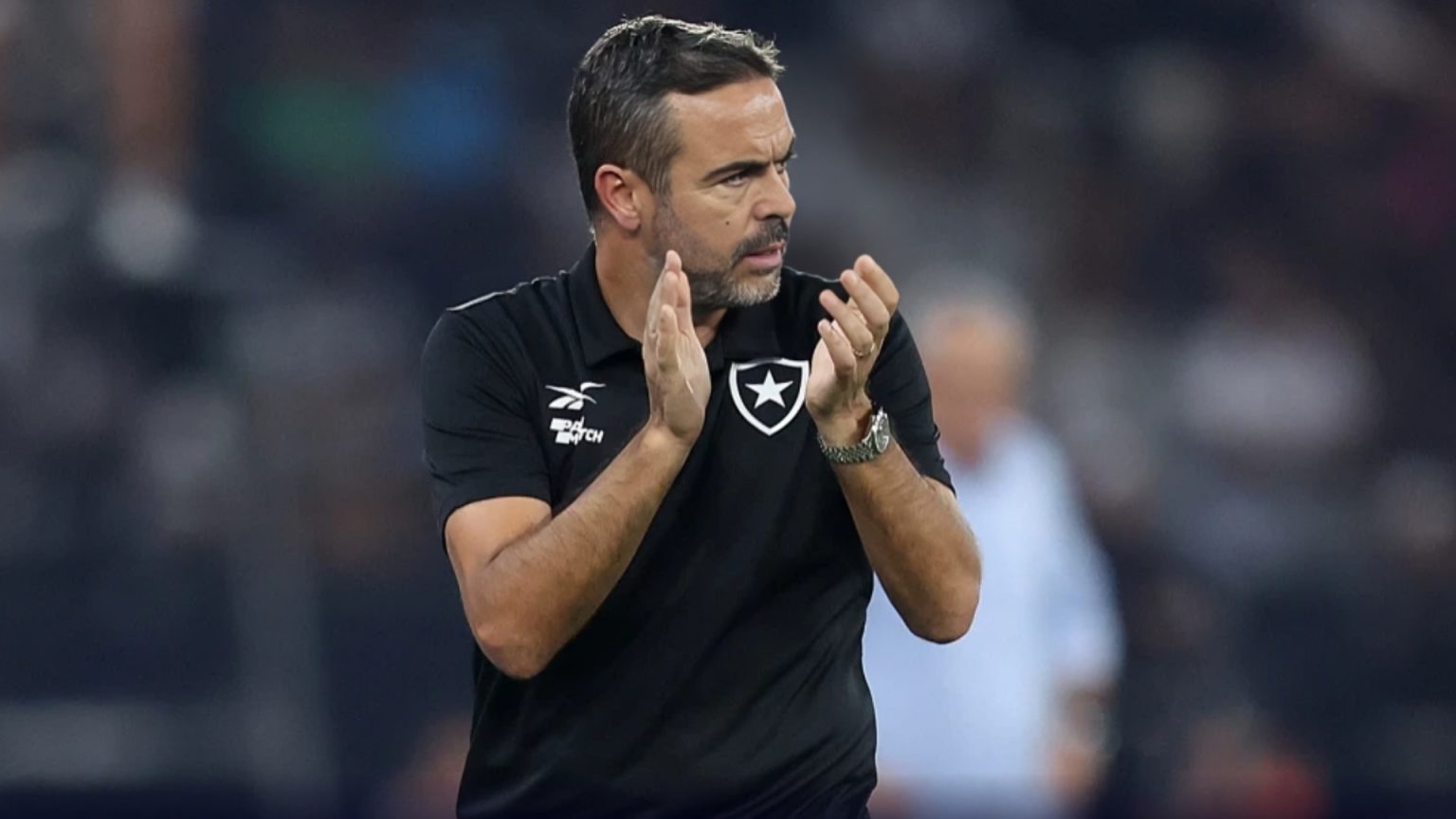 Artur Jorge, do Botafogo, elege ídolo no futebol